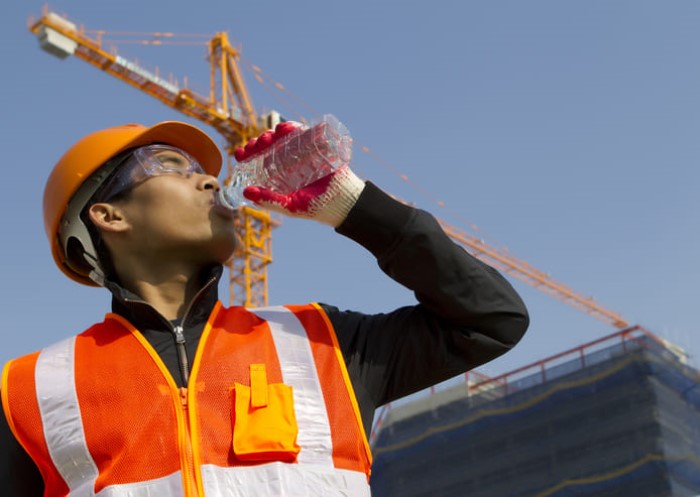Lavoro in E-R, caldo anomalo o estremo, stop nei cantieri dalle 12 alle ... Lavoro in E-R, caldo anomalo o estremo, stop nei cantieri dalle 12 alle ...